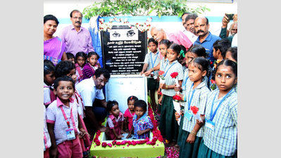 Tiruvannamalai district collector closes unsafe borewell, places ...