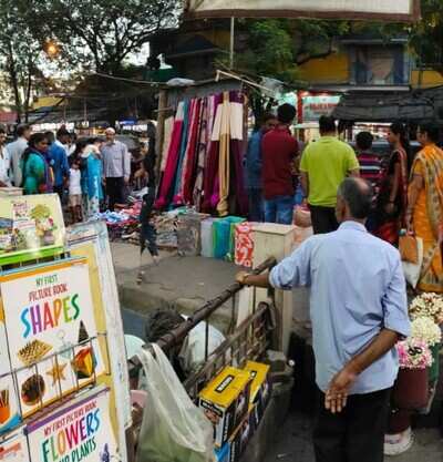 use of mtnl box plus foothpath for personalstorage - Times of India