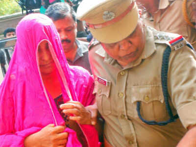 Koodathayi murder case: Police custody of Jolly extended | Kozhikode ...