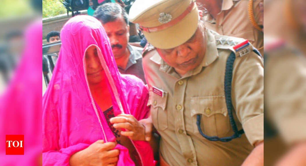 Koodathayi murder case: Police custody of Jolly extended | Kozhikode ...