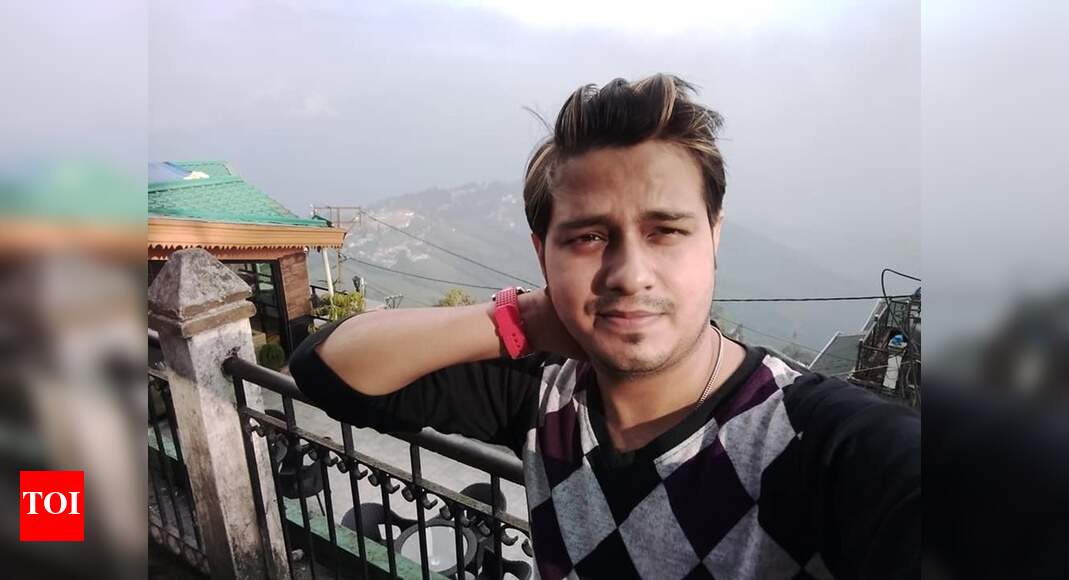 Sa Re Ga Ma Pa fame Deepayan Sarkar critically injured in car crash - Times of India