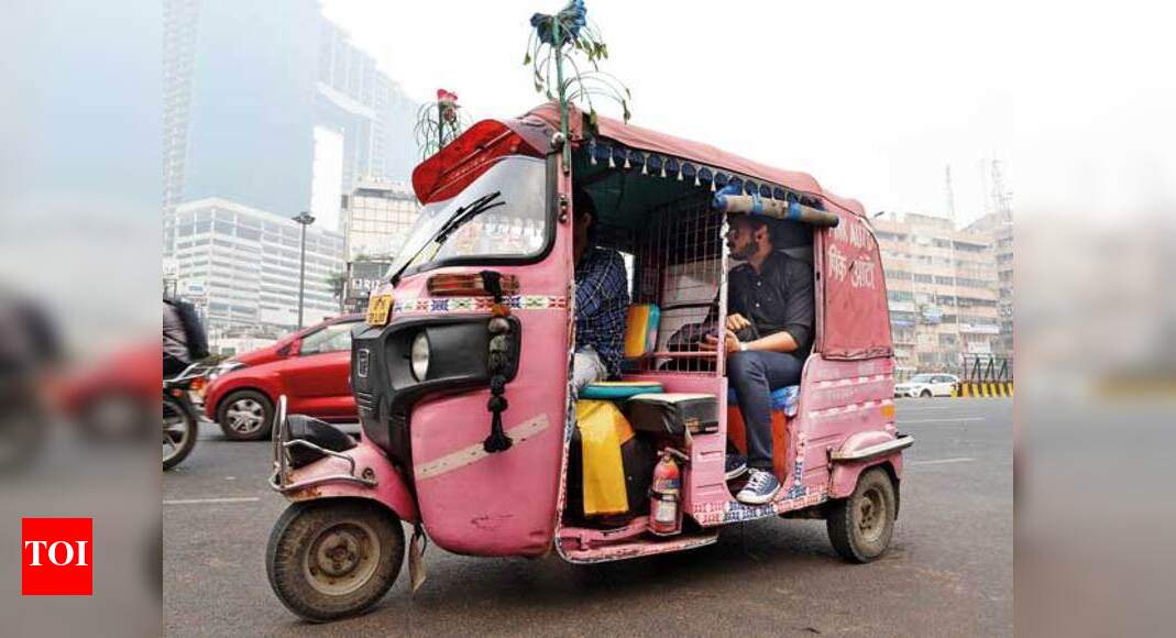 Pink autos a flop in Noida, no new registrations since 2016 | Noida ...