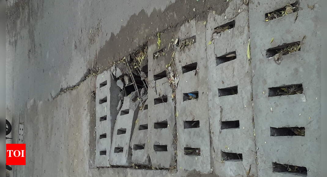 poor quality work - Times of India