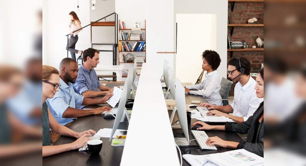 Bad office habits that you need to change right away - Misskyra.com