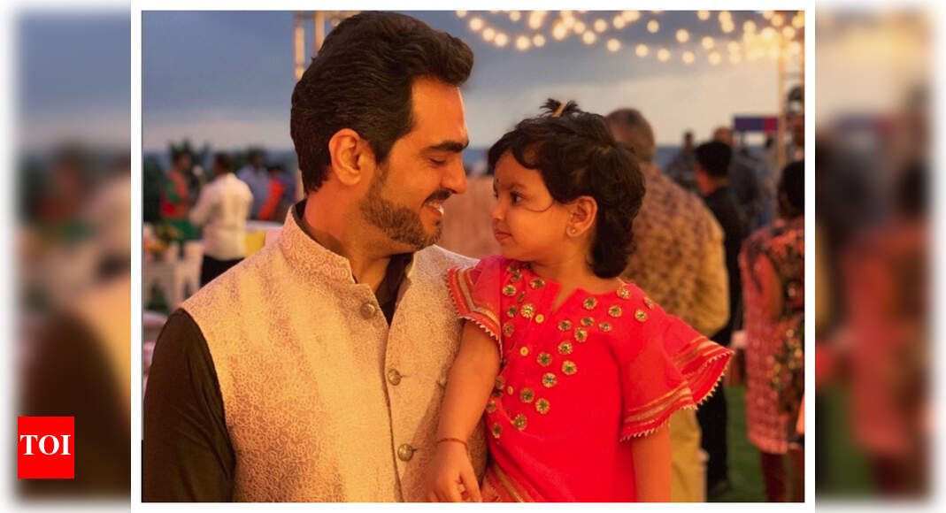 Esha Deol shares a picture of Bharat Takhtani with daughter Radhya with ...