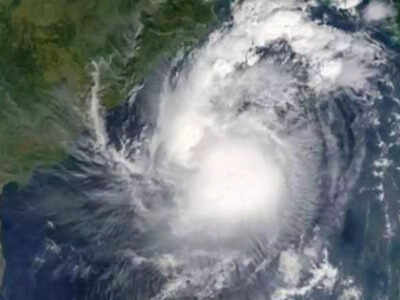 Cyclone 'Bulbul' intensifies; rain pounds parts of West Bengal, Odisha ...