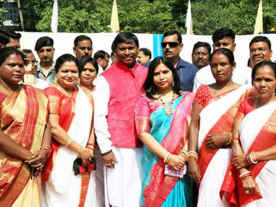 Jharkhand assembly elections: Strong backing for Meera Munda's name for ...