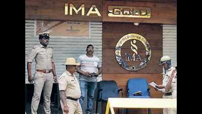 CBI raids 2 IPS officers, IAS officer in IMA scam | Bengaluru News - Times of India