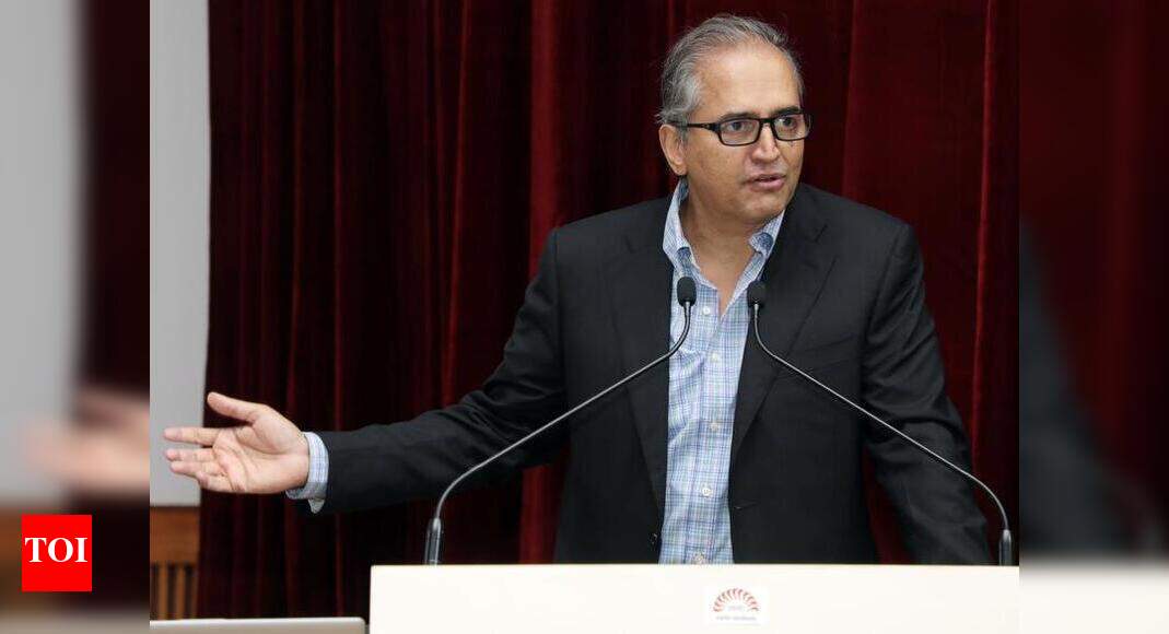 2 helps held for stealing Rs 21 lakh jewellery from Dr Devi Shetty’s ...