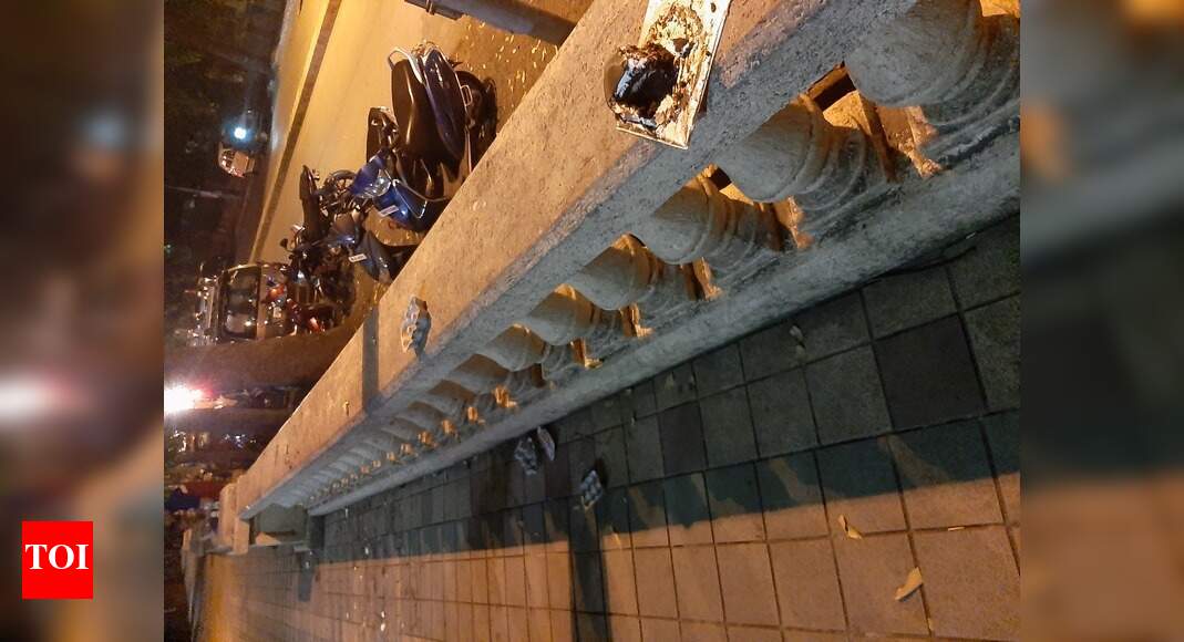 unhygenic surrounding - Times of India