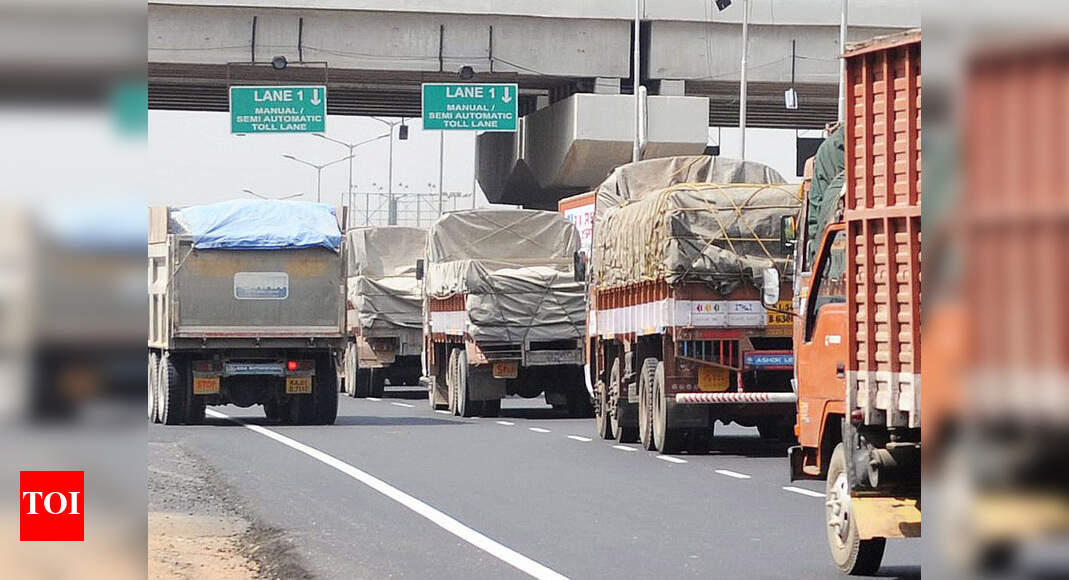 Centre deputing officials in states for 100% electronic toll collection ...