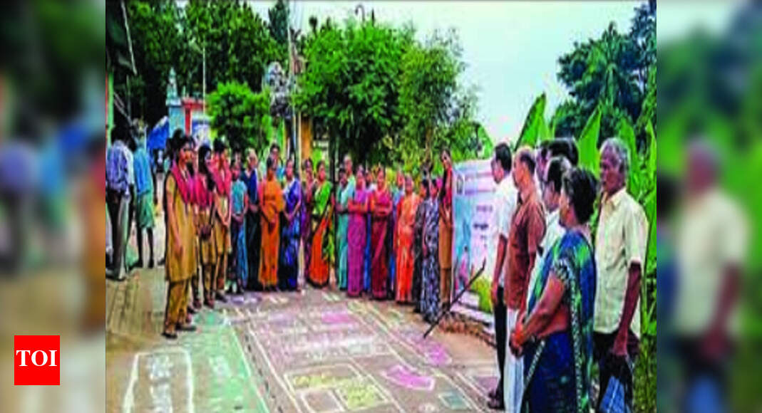 Agriculture college students take a field trip to Lalgudi | Trichy News ...