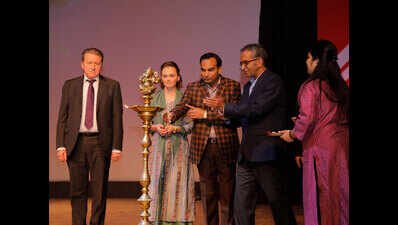 Moscow festival begins in Delhi | Delhi News - Times of India