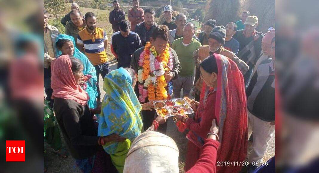 Uttarakhand: Missing ITBP jawan returns to his village after a decade ...