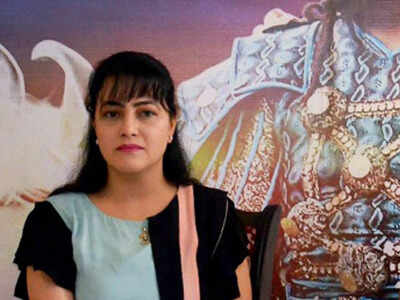 Panchkula violence case: Charges framed against Honeypreet, 39 others ...