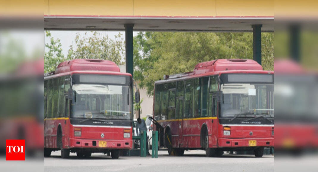 Poor public transport behind spike in vehicular pollution: Delhi ...