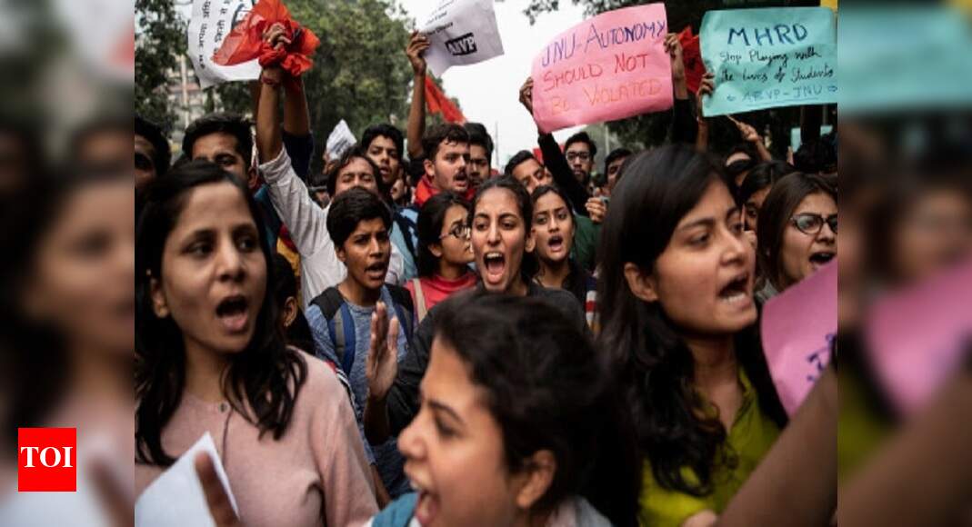 DUSU President, others detained during pro-JNU protest | Delhi News ...