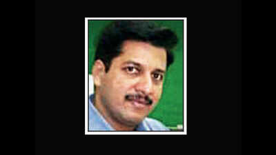 Mumbai: Marathoner cop dies of heart attack while running | Mumbai News - Times of India