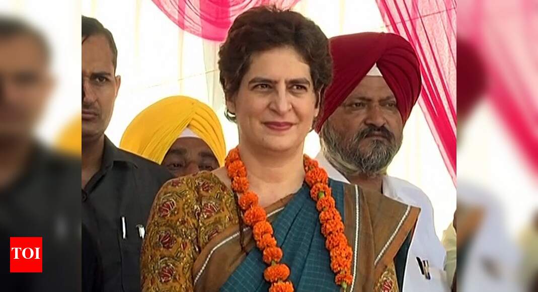 Priyanka Accuses Bjp Of Disregarding Constitution In Maharashtra