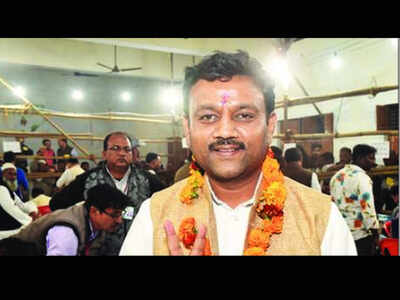 Rebel wins Roorkee mayoral seat as independent, BJP comes third | Dehradun News - Times of India