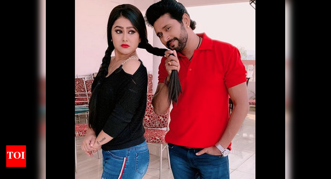 Gargi Pandit joins Yash Kumar for a new film | Bhojpuri Movie News ...