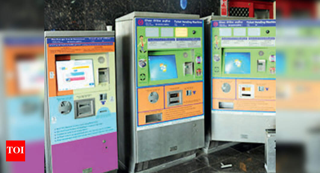 Delhi: 20 metro stations to get 100 token machines by May | Delhi News ...