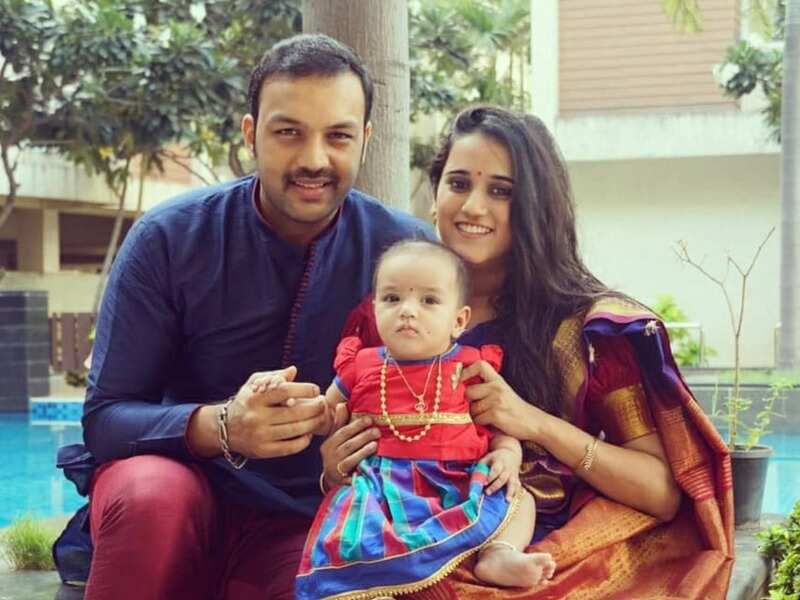 Sriranjani wishes husband Amit Bhargav on his birthday with a cute post ...