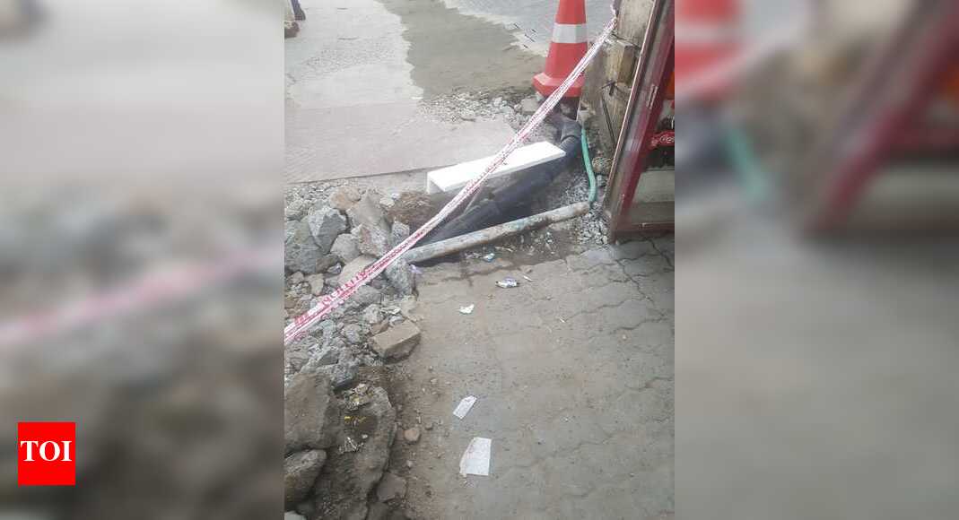 Walkway obstruction - Times of India