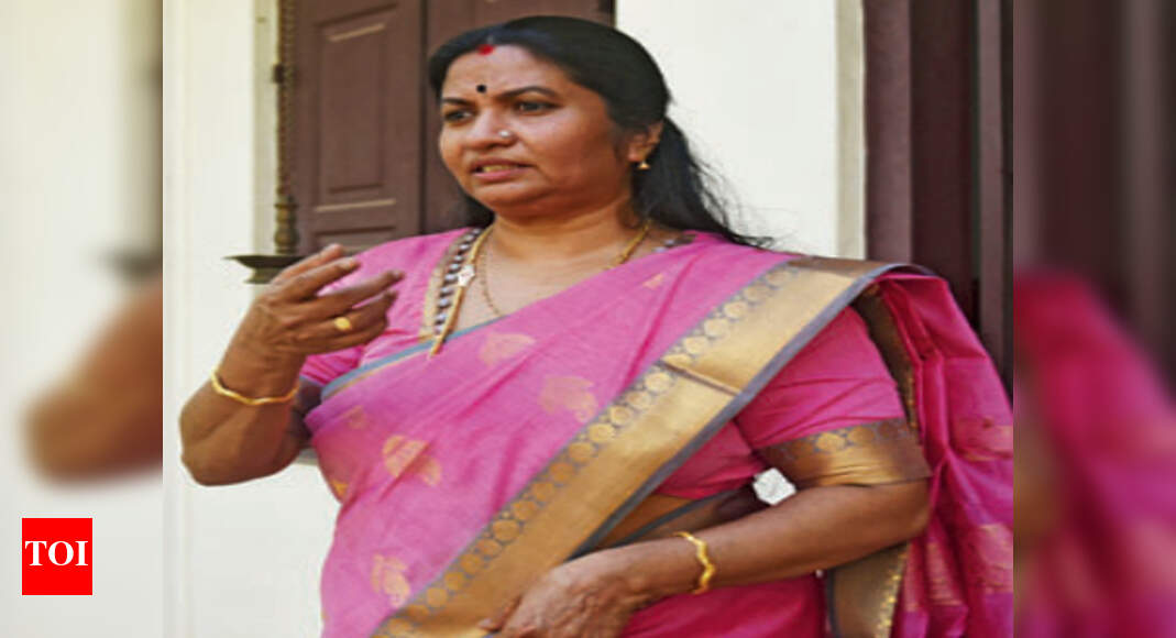 Kerala ISIS: Kerala woman spots her daughter Nimisha among IS cadres ...