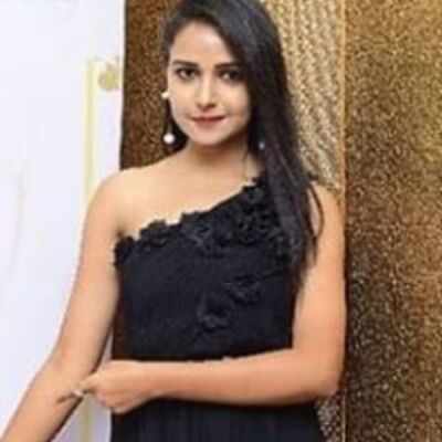 Nisha Ravikrishnan | undefined Movie News - Times of India