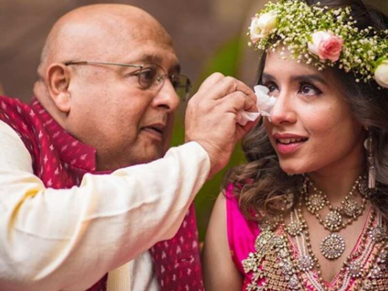 Aishwarya Majmudar shares lovely photos from her Mehendi ceremony ...