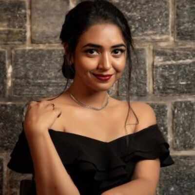 Hitha Chandrashekar | undefined Movie News - Times of India