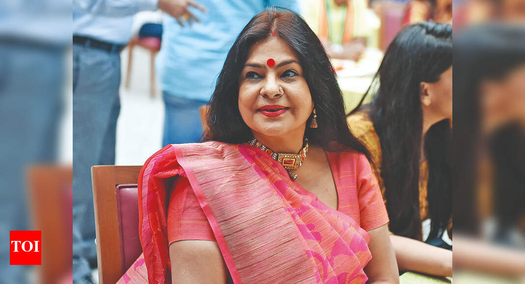 Pune: Singer takes to social media after IndiGo misplaces luggage ...