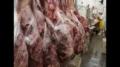 MC teams raid meat shops, destroy unhygienic products | Chandigarh News ...