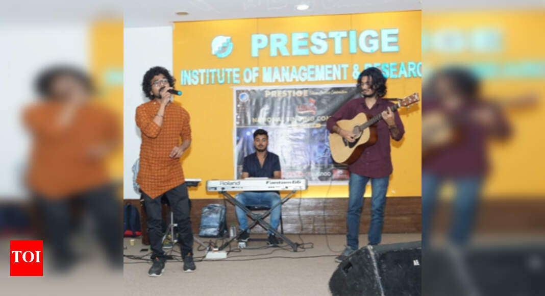 Singing competition at Manthan 2019 | Events Movie News - Times of India