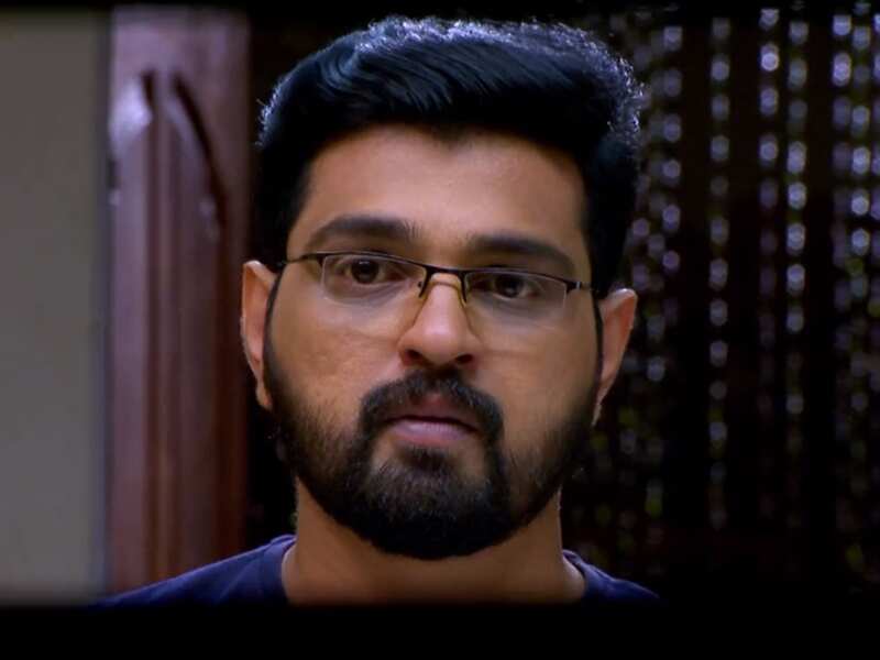 malayalam serial: Neelakkuyil update, December 2: Adhi has a doubt on ...