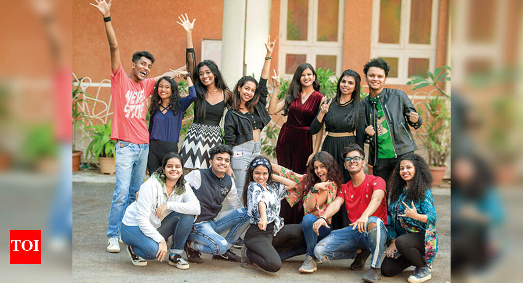 Music, dance, poetry... students showcase their talent - Times of India