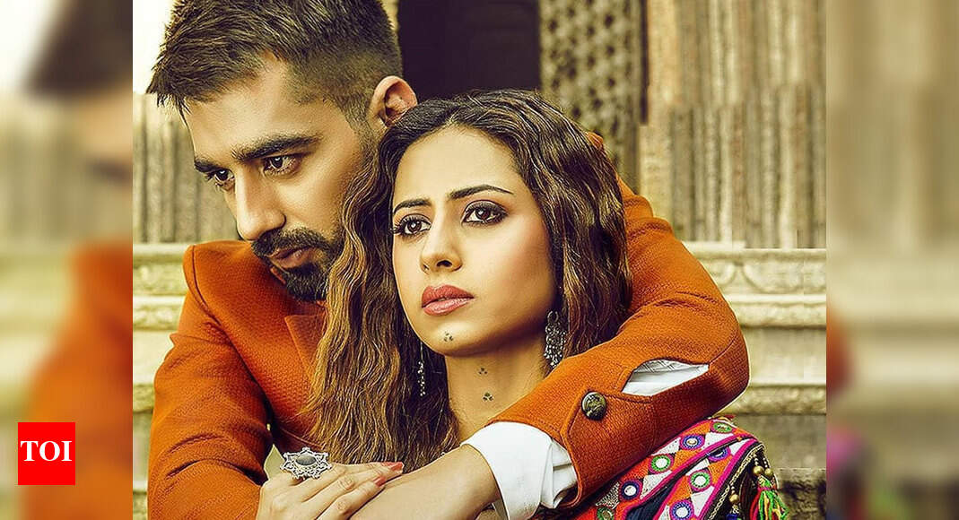 Two days ahead of the release, makers of ‘Laare’ present a new poster ...