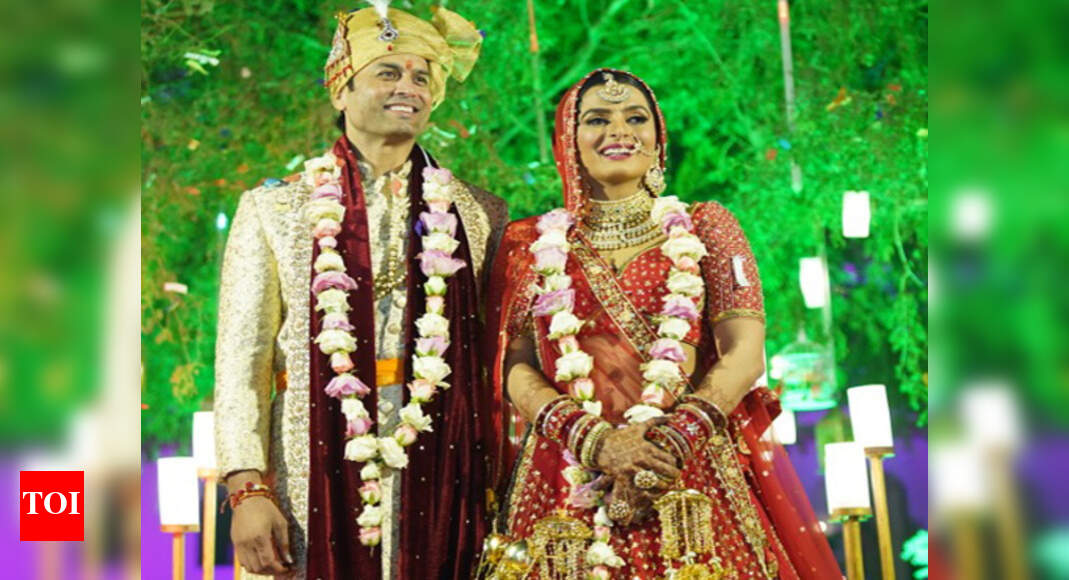 Glittering wedding ceremony for Ruhi and Shivendraa in the Pink City ...
