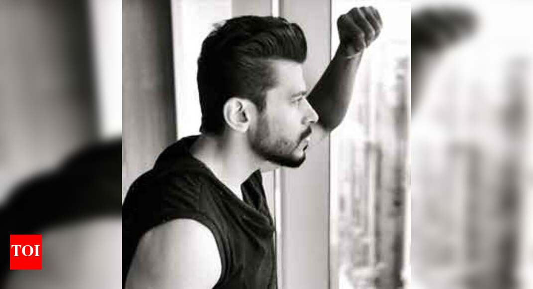 Sameer Khan | undefined Movie News - Times of India