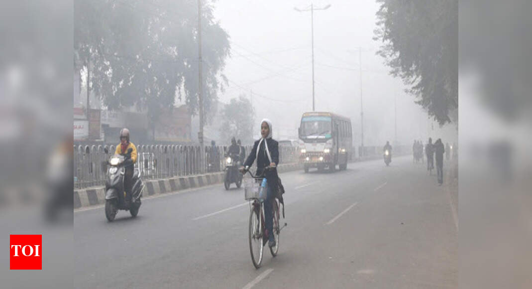 Lucknow: On season’s coldest day, temperature falls to 9 degrees ...
