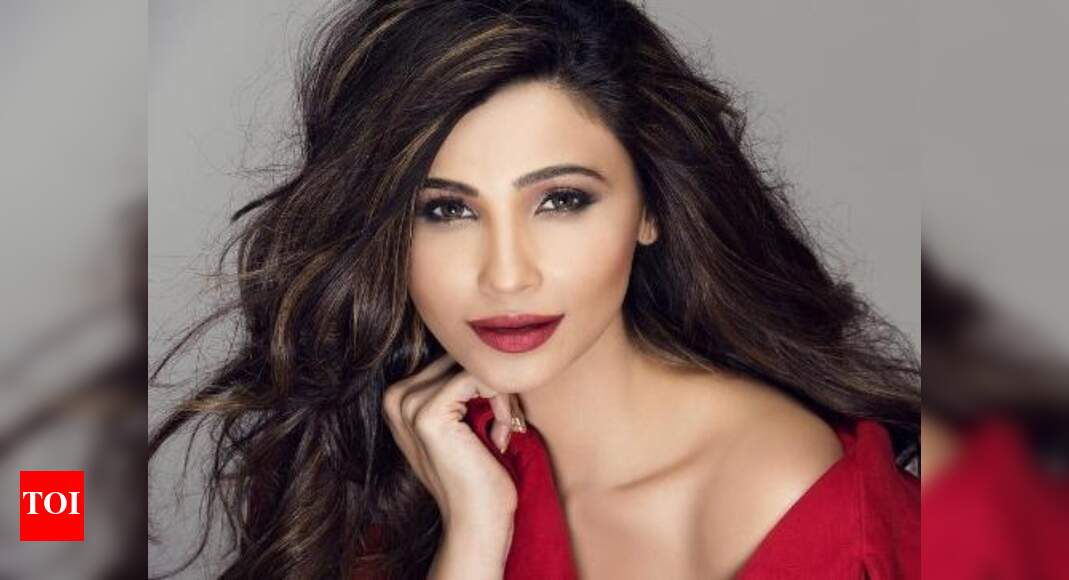 Exclusive! Daisy Shah: I am looking for an out of the box role ...