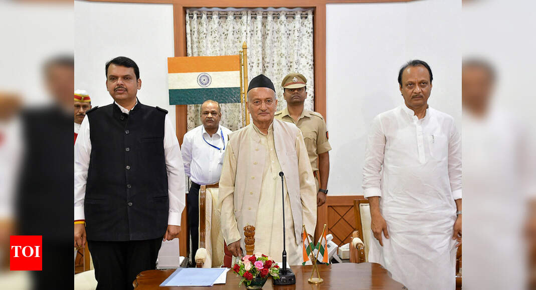 Ajit told me Sharad Pawar knew of his NCP+BJP plans: Devendra Fadnavis | India News - Times of India