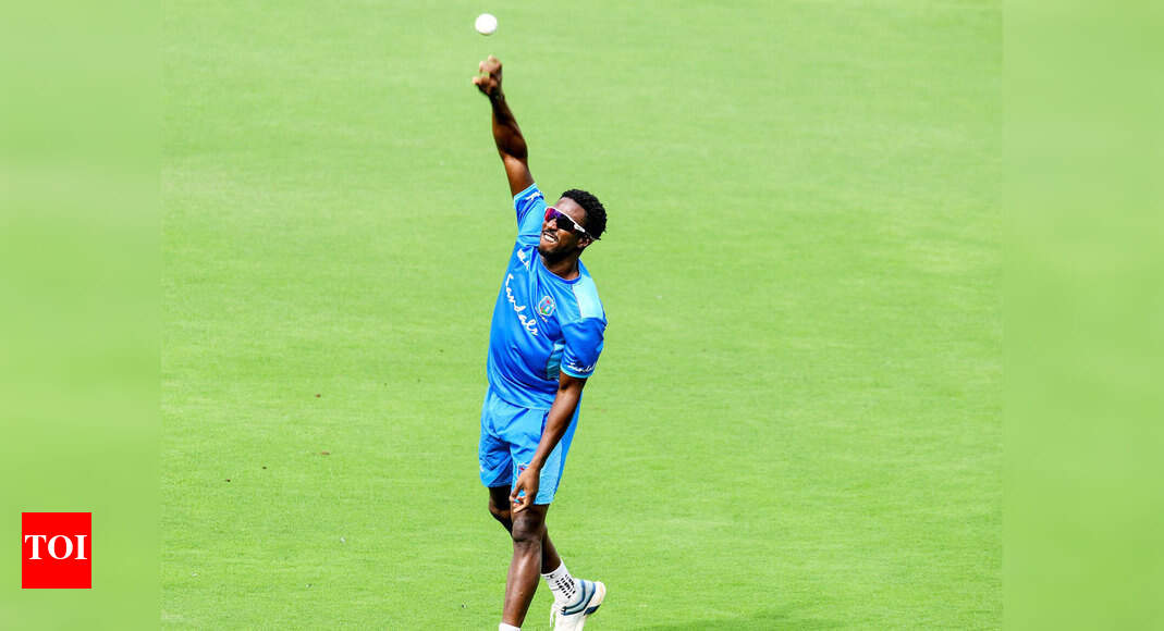 My father is not Courtney Walsh, says leg-spinner Hayden Walsh ...