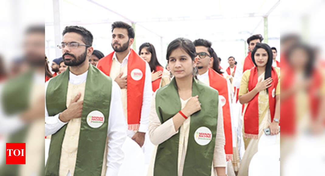 Manav Rachna applauds its future leaders in a grand Convocation ...