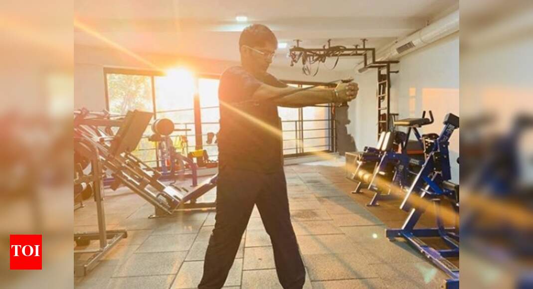 Photo: Malhar Thakar doles out major workout goals with his latest post ...