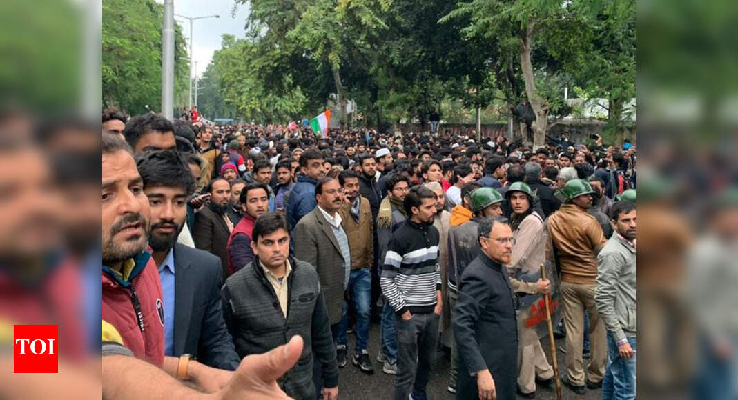 Citizenship Amendment Act: Aligarh administration thwarts attempt of ...