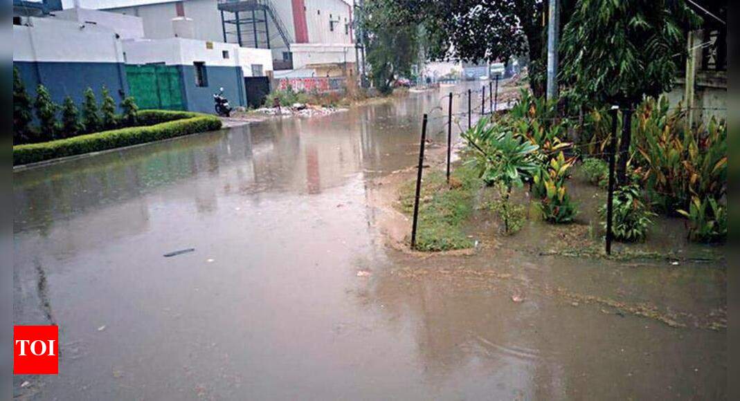 Greater Noida streets flooded, drains choked after night-long rain ...