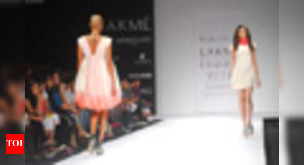 Wanna look tall and model-like? - Times of India