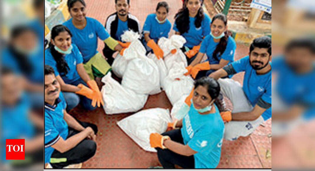 Bengaluru: Plogging drive helps clear 730kg waste | Bengaluru News ...